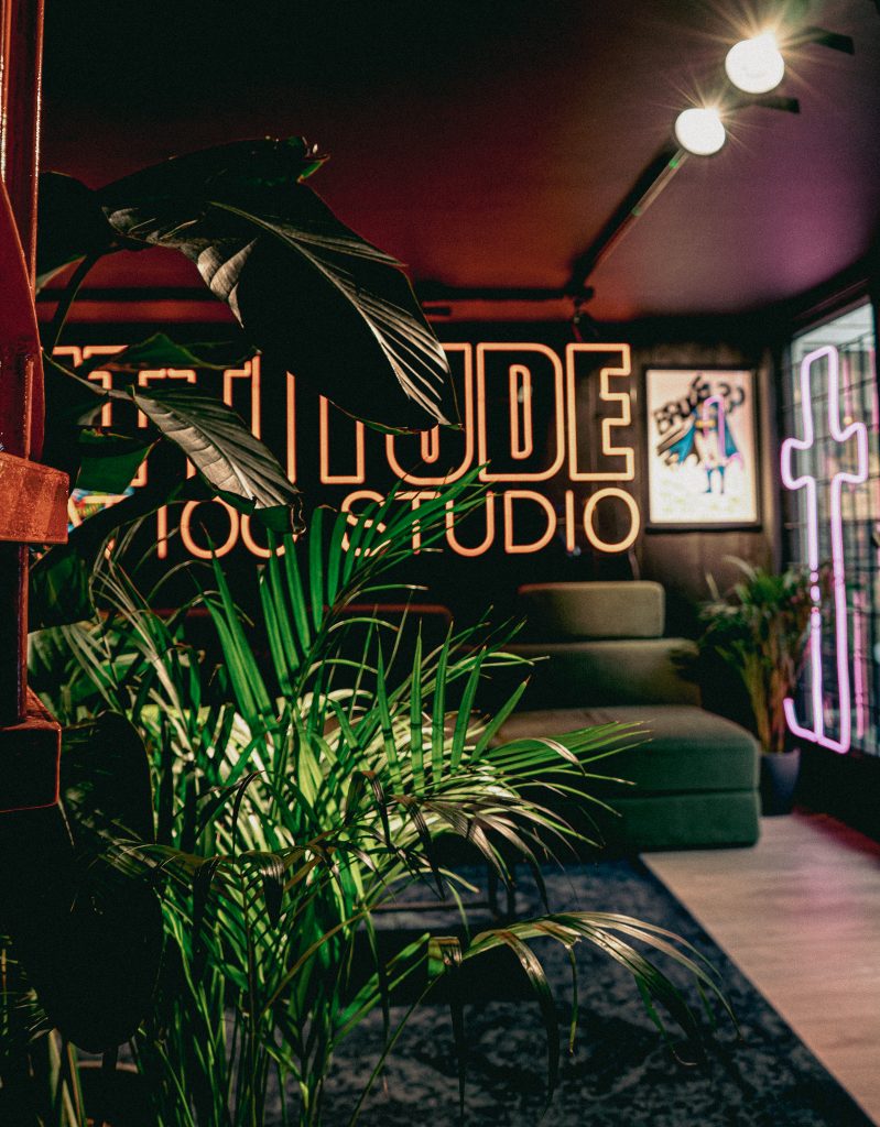 Jobb med Attitude - Bli en del av Attitude Tattoo Studio
